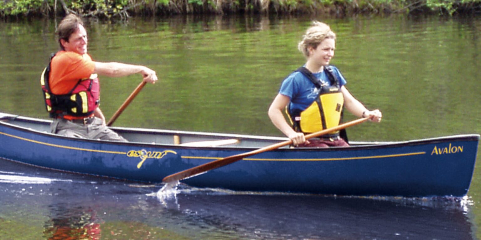 Kneeling vs Sitting: The Best Canoe Position for You - Blue Ocean Gears