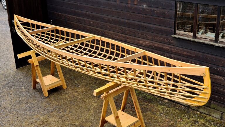 How To Build A Canoe? A Comprehensive How-To Guide - Blue Ocean Gears
